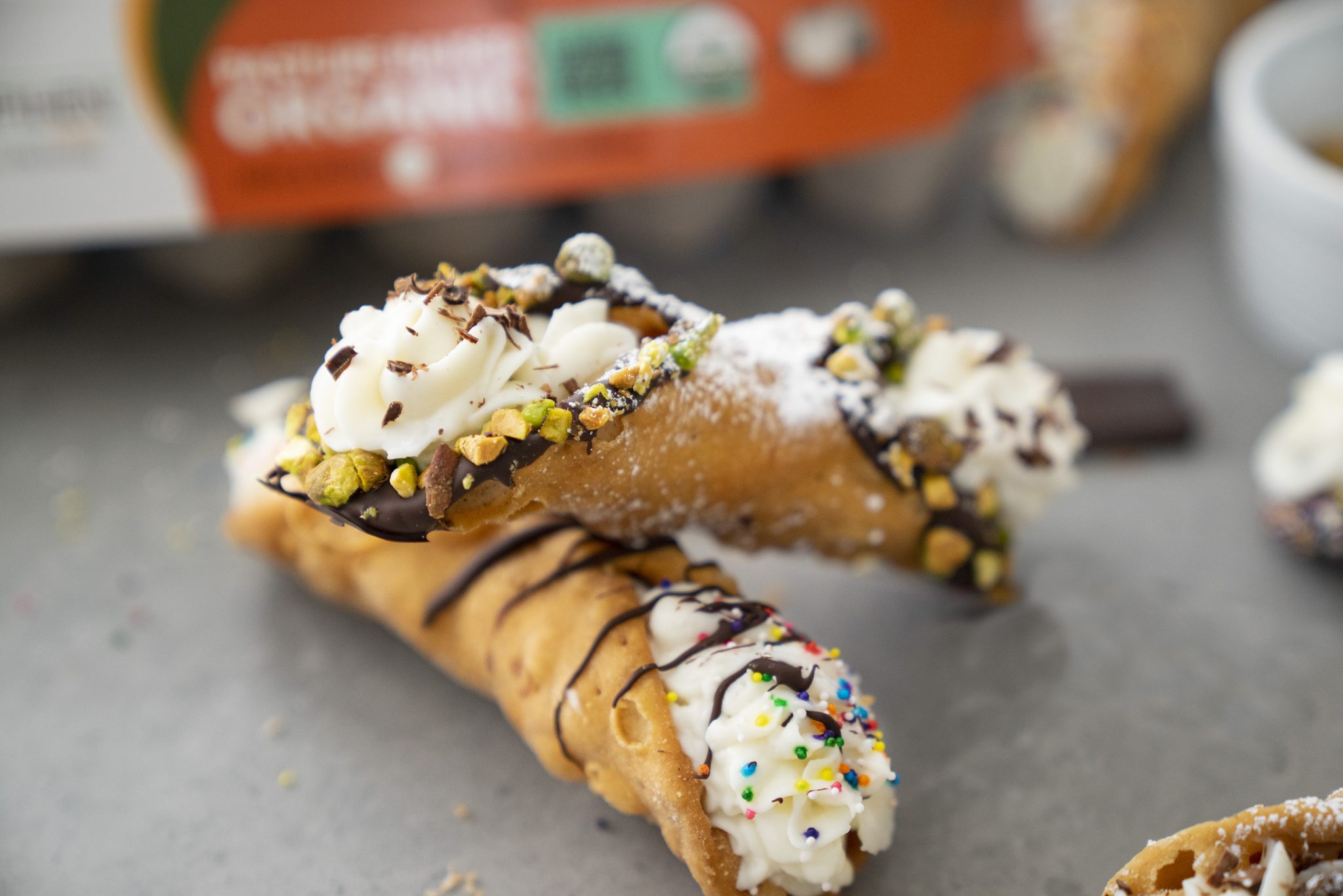 Simple Cannolis with Mascarpone Filling – Utopihen